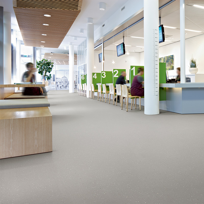 Forbo Surestep Original Tangerine R10 Vinyl | DCTUK